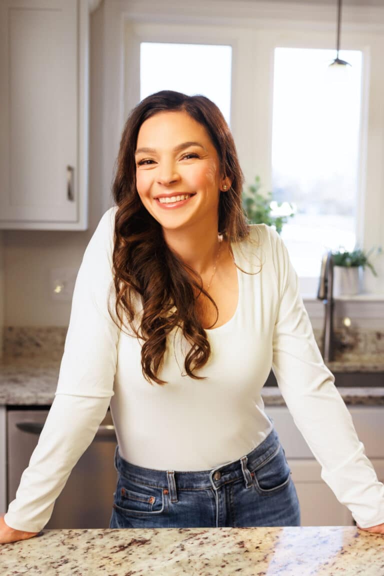 Easy Balanced Bites | Recipe Ebook by The Balanced Nutritionist