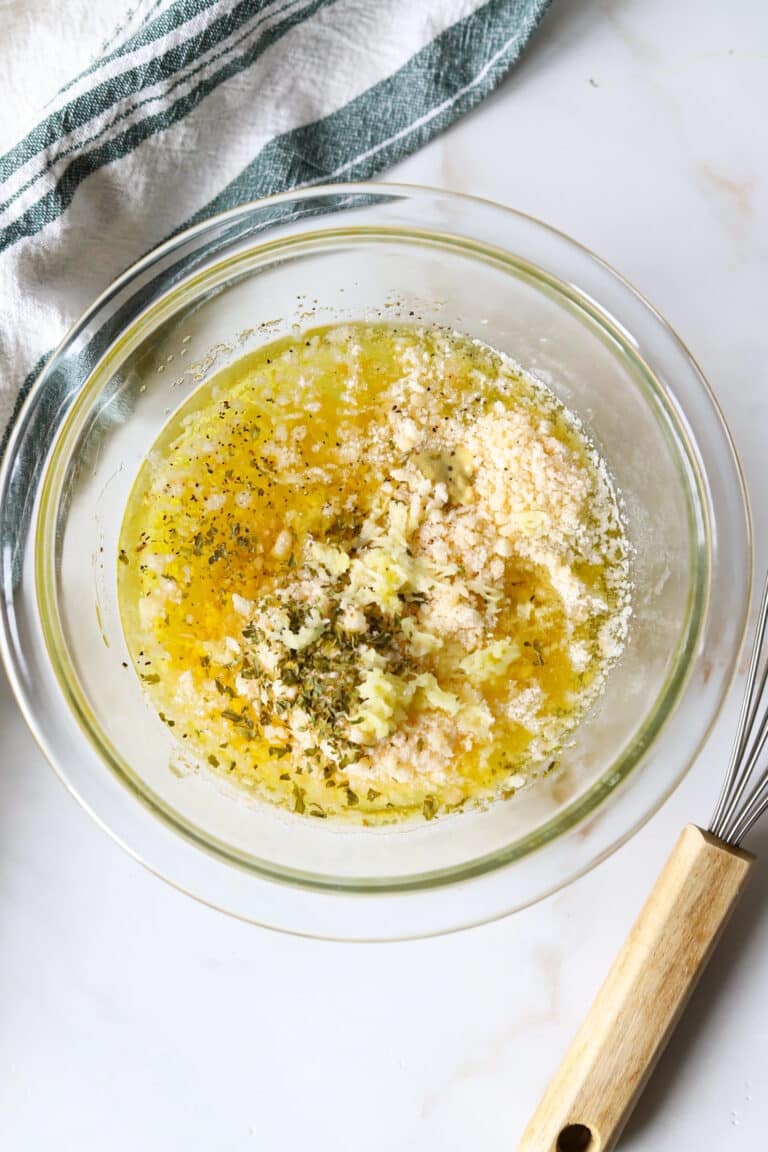 Easy Garlic Parmesan Dressing - The Balanced Nutritionist