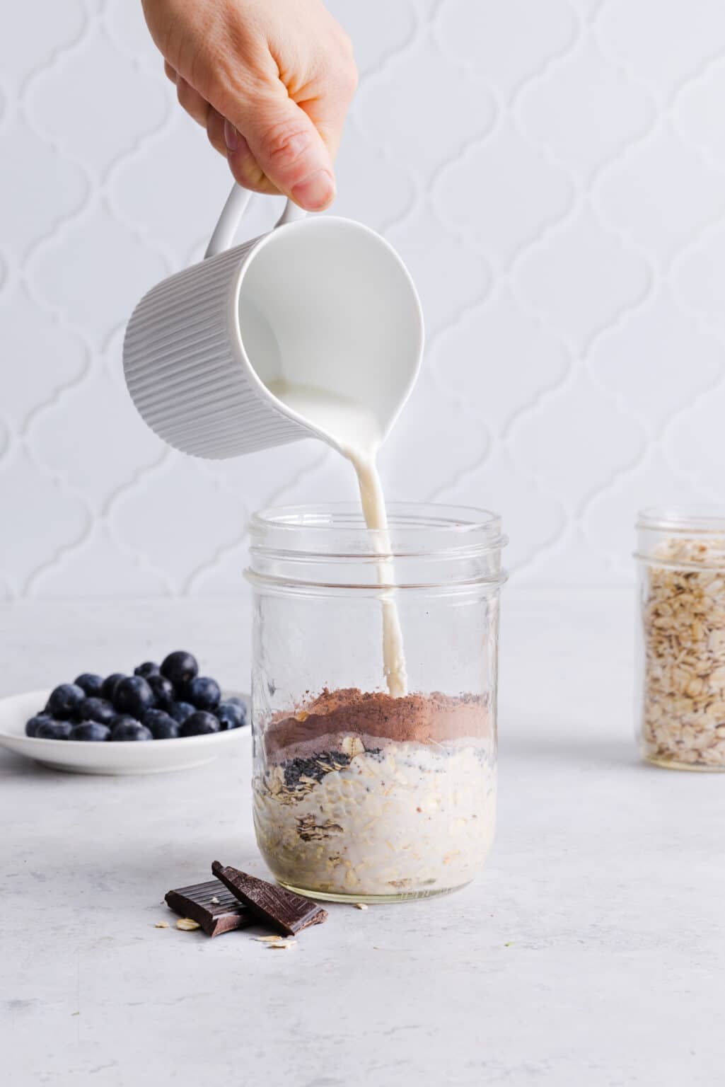 Chocolate Protein Overnight Oats (30+ grams protein!) - The Balanced ...